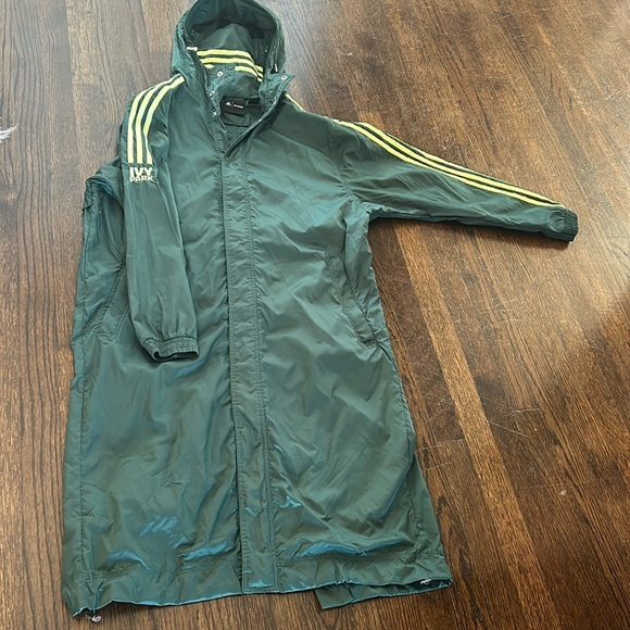IVY PARK | Jackets & Coats | Ivy Park Adidas Drip 2 Green Wind Jacket ...